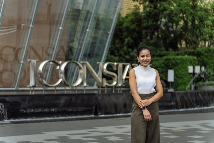 เราปวารณาบอกทุกคนทั้ง we!park, UddC, สวนศิลป์ฯ เลยว่า ถ้าเมื่อไหร่ที่คิดจะทำอะไรที่ฝั่งธน ขอ ...